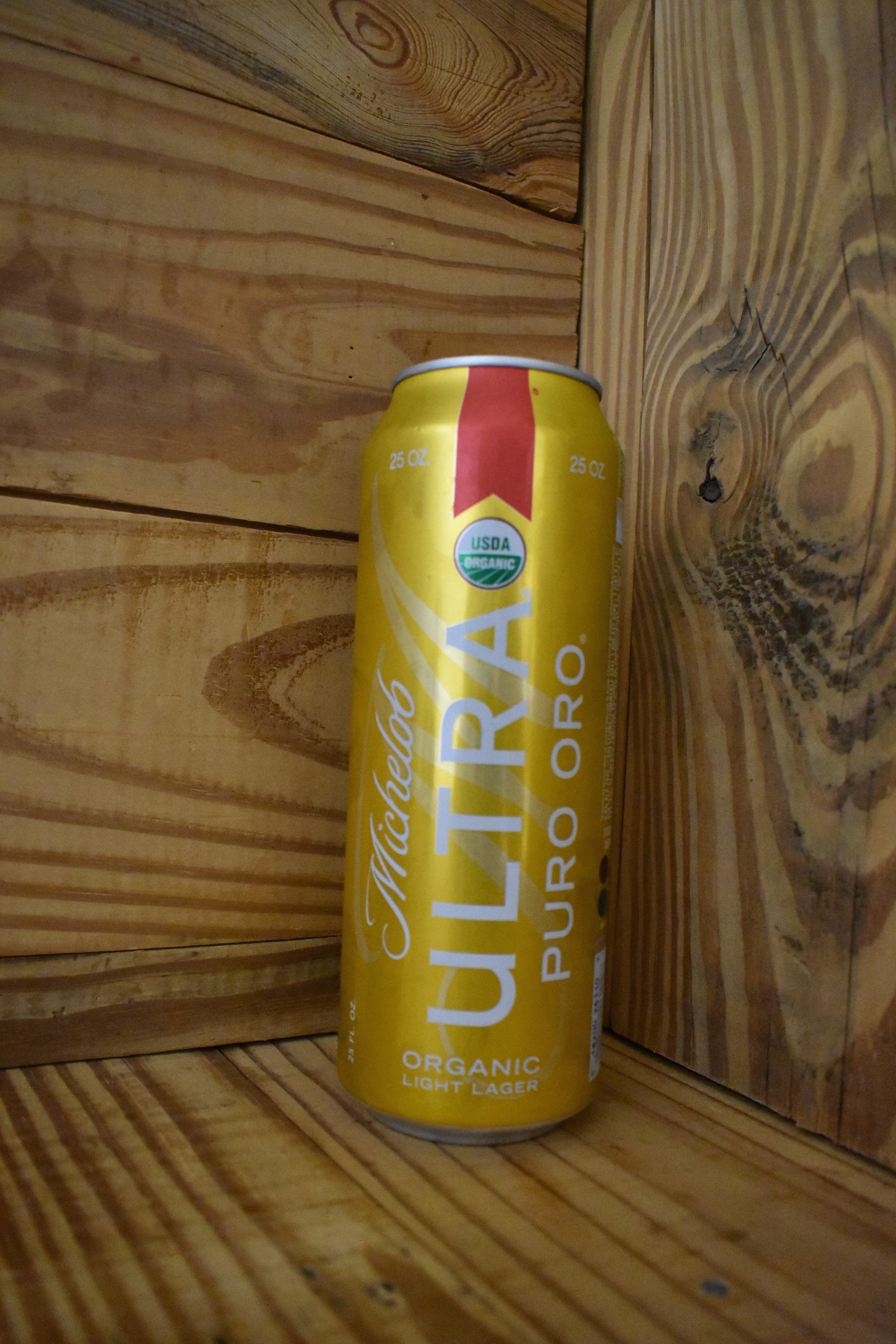 MICH ULTRA GOLD 25OZ – Champagne's Marche